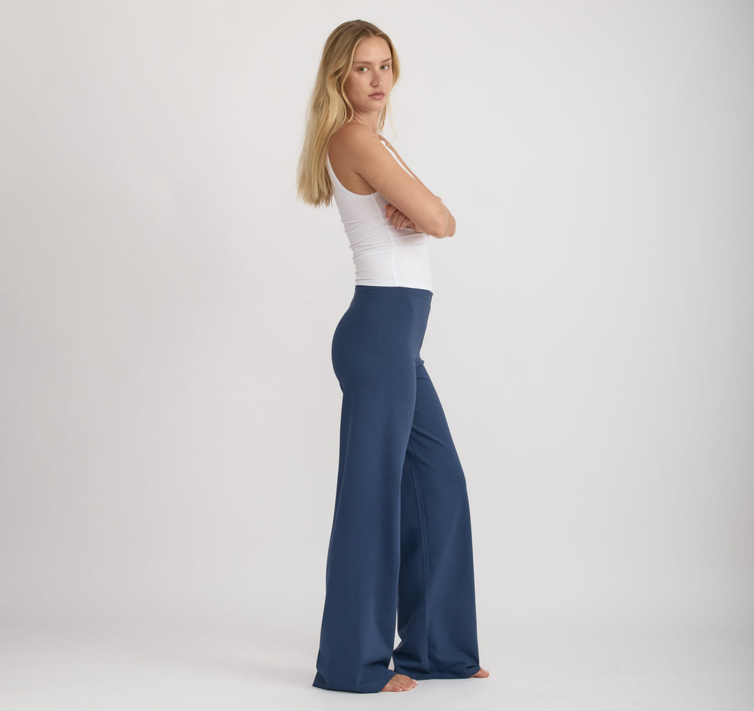 Core Straight Leg Pants | Only € 70 | Organic Basics
